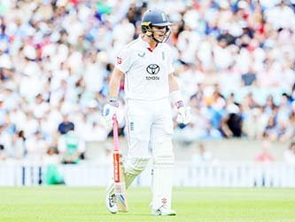 I will be very happy to see Ollie Pope bat at three, says Chappell ...