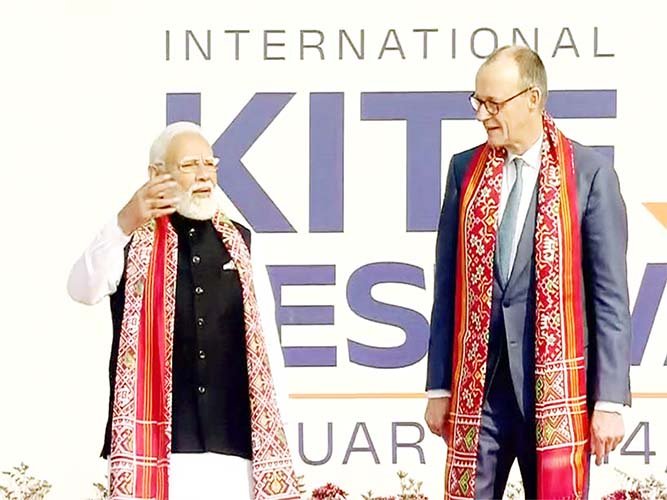 PM Modi, German Chancellor Merz inaugurate International Kite Festival ...