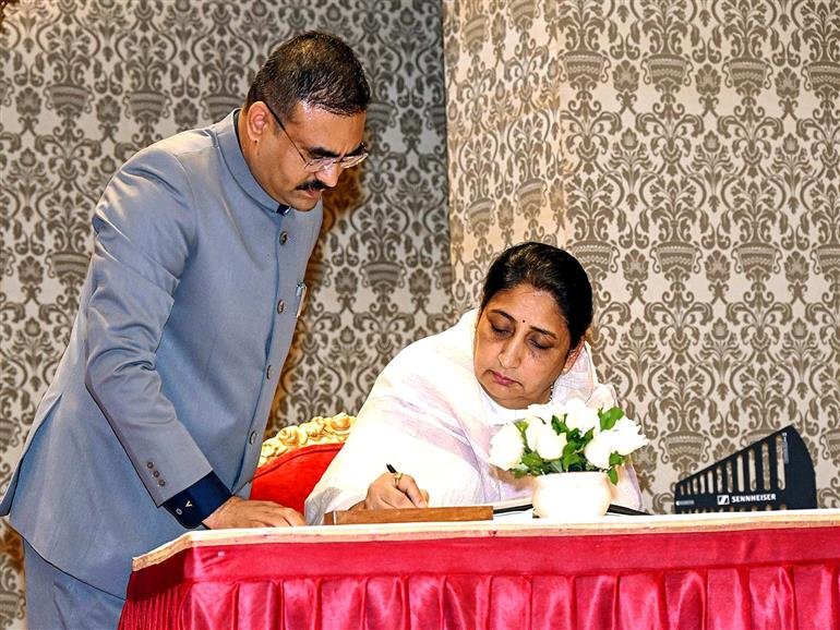 Samaana raises concerns over Sunetra Pawar's appointment, says ...